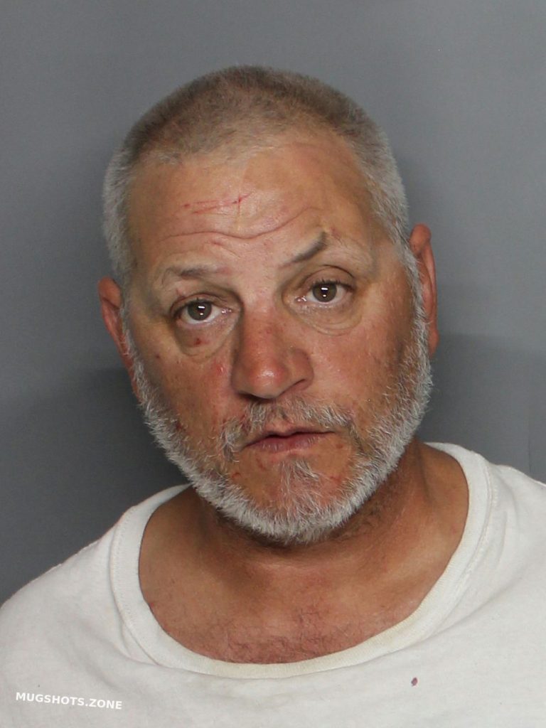 YENNARD TODD VERNON 04/19/2025 - Charlotte County Mugshots Zone