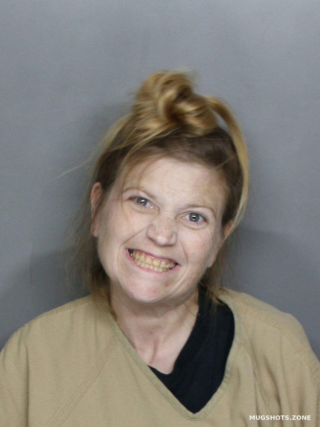 AMBROSE EMILY BETH 05/15/2025 - Charlotte County Mugshots Zone