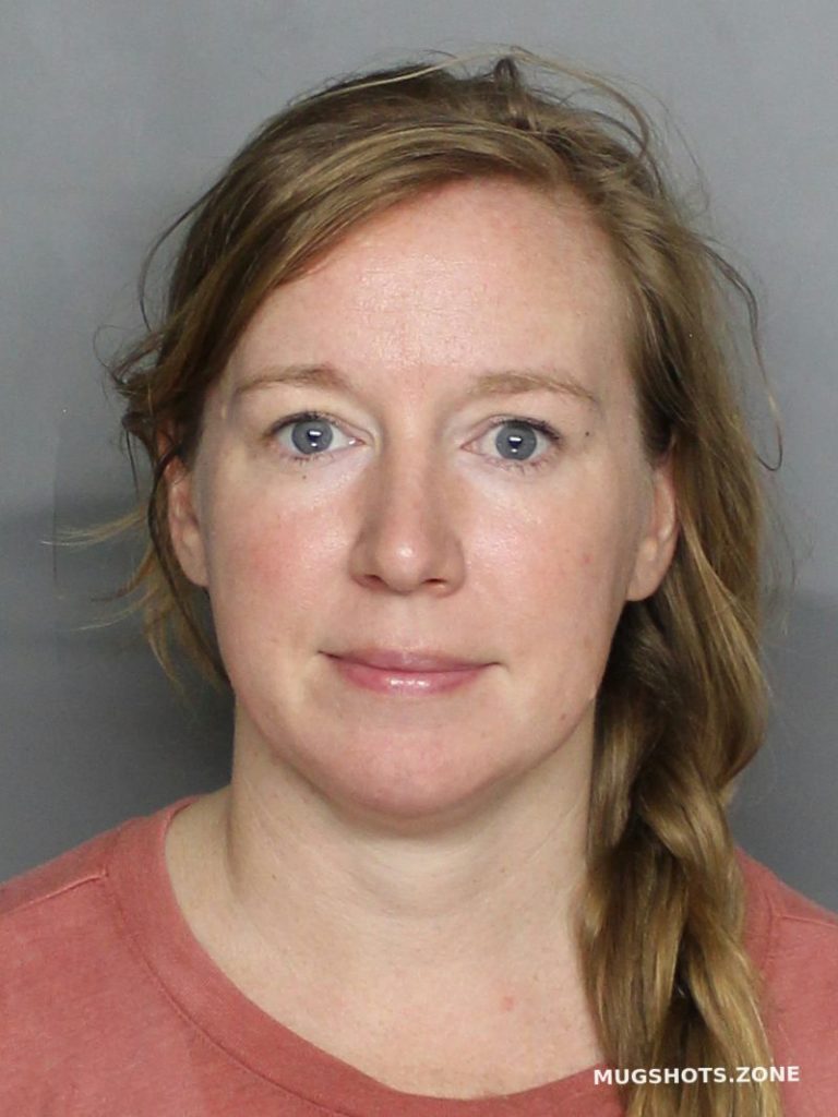 CAPUANO REBECCA MAE 05/25/2025 - Charlotte County Mugshots Zone