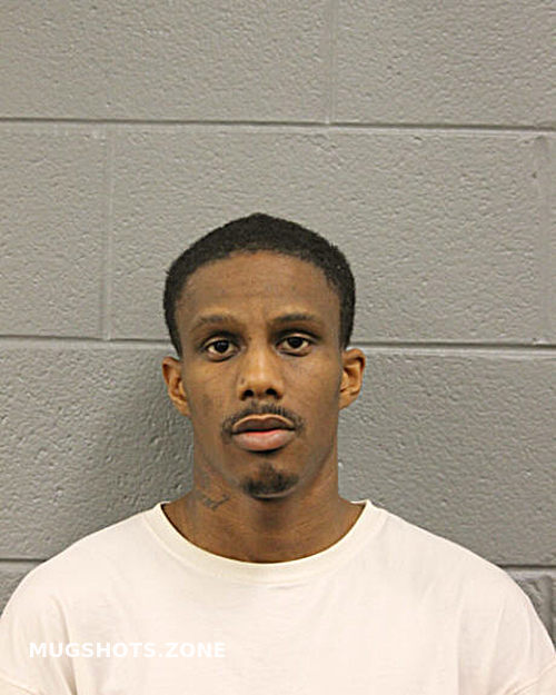 DWAYNE C MILLS 04/21/2021 - Chicago Mugshots Zone