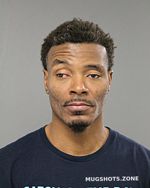 DWAYNE E CLAYTON 05/10/2021 - Chicago Mugshots Zone