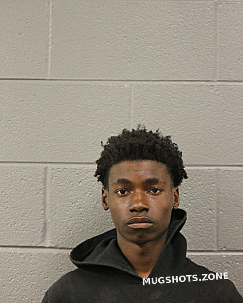 DOMONICK J HALL 05/22/2021 - Chicago Mugshots Zone