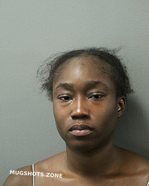 CRYSTAL D DAVIS 06/23/2021 - Chicago Mugshots Zone