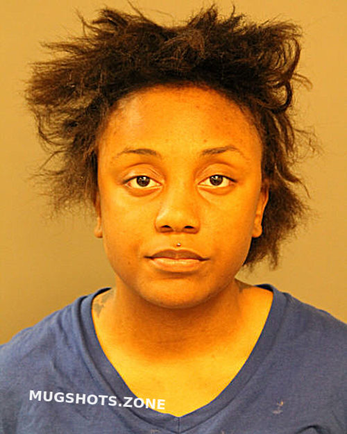 DELISHA K KELLY 07/28/2021 - Chicago Mugshots Zone