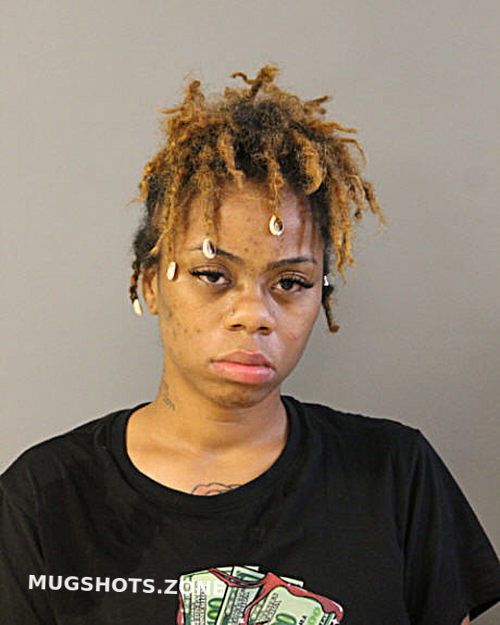 MONIQUE N SANDERS 08/08/2021 - Chicago Mugshots Zone