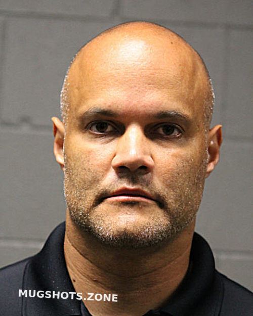 WILFREDO ROMAN 09/01/2021 - Chicago Mugshots Zone