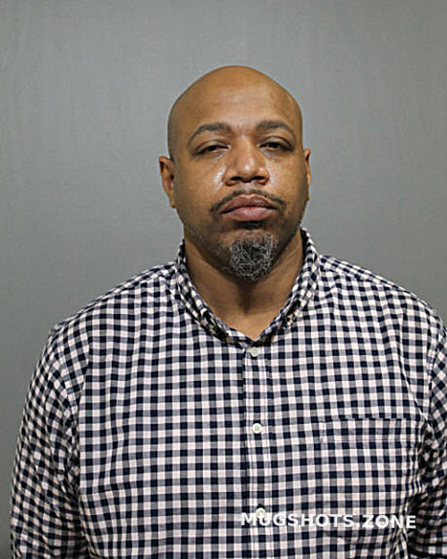 LARRY A LEWIS 11/13/2021 - Chicago Mugshots Zone