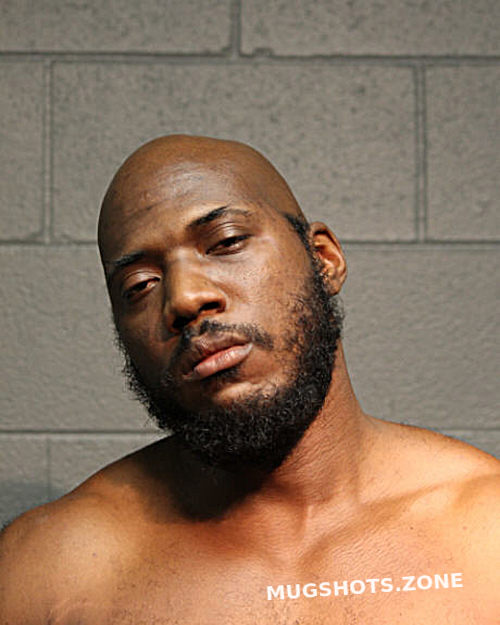 DEVIN T HUGHES 12/10/2021 - Chicago Mugshots Zone