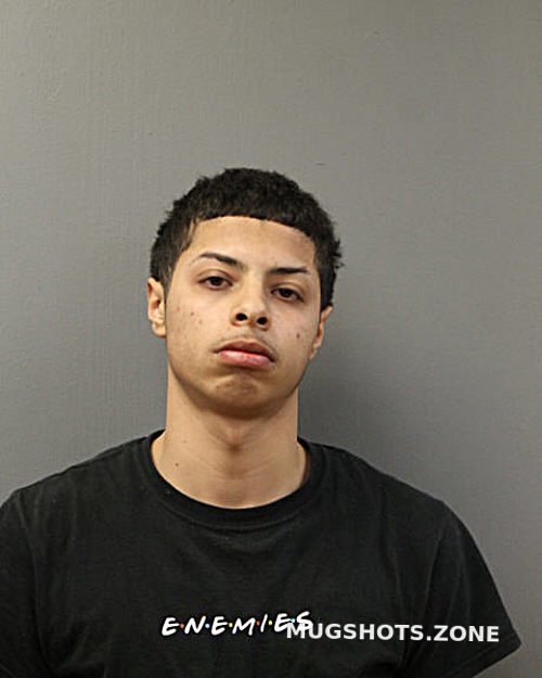 JORDAN E HALL 01/21/2022 - Chicago Mugshots Zone