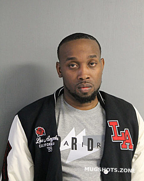 MICHAEL D ROBINSON 03/11/2022 - Chicago Mugshots Zone