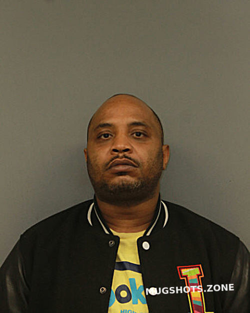 DWAYNE L JONES 04/06/2022 - Chicago Mugshots Zone