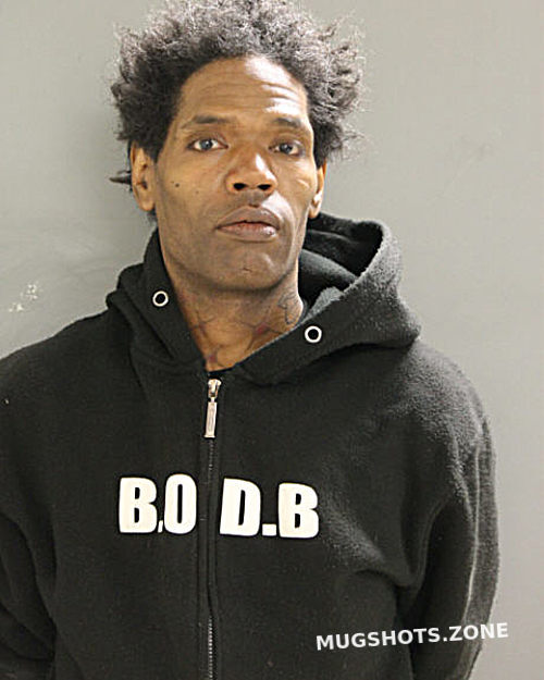 ROBERT A MILLER 04/21/2022 - Chicago Mugshots Zone