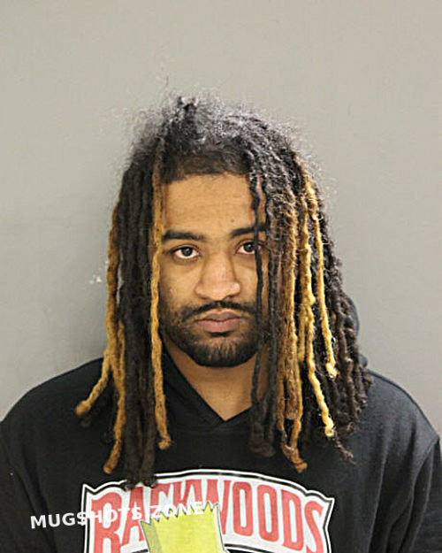 MARCUS K MOORE 04/22/2022 - Chicago Mugshots Zone