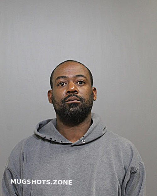 ADRIAN D KINCAID 04/28/2022 - Chicago Mugshots Zone