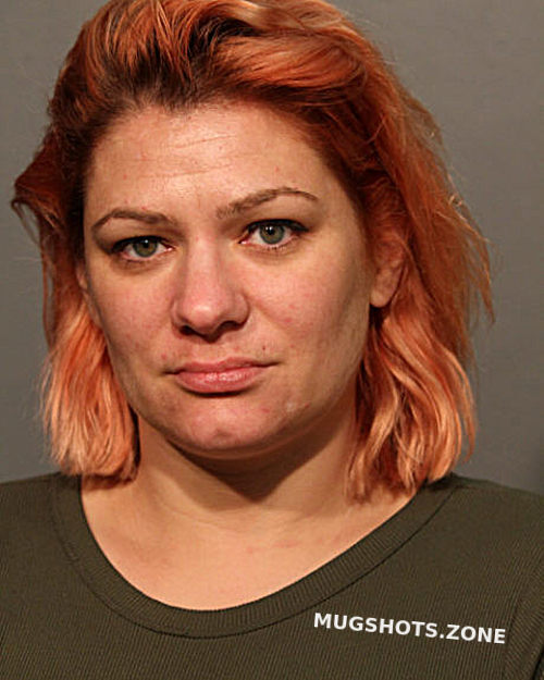 TIFFANY RENEE MARSH 05/08/2022 - Chicago Mugshots Zone