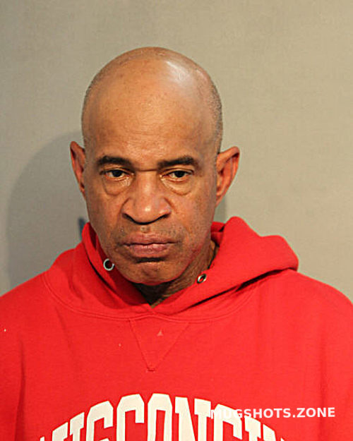 ROBERT L CARTER 05/09/2022 - Chicago Mugshots Zone