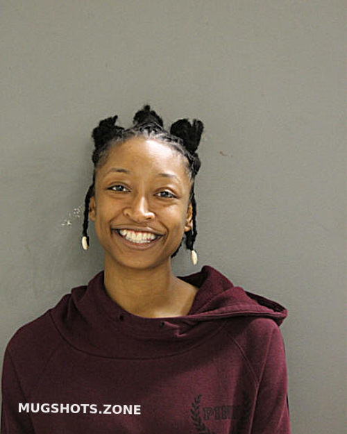 KIERRA L HINTON 05/10/2022 - Chicago Mugshots Zone