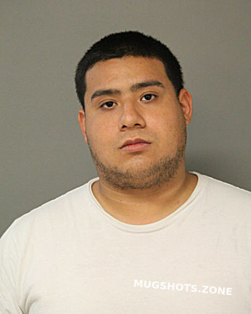 EDWIN VALENTIN 05/16/2022 - Chicago Mugshots Zone