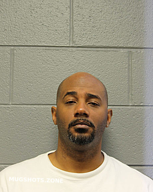 DEVIN R JONES 06/17/2022 - Chicago Mugshots Zone