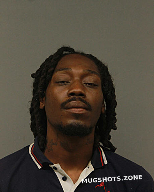 DEMETRIUS R WALKER 08/27/2022 - Chicago Mugshots Zone