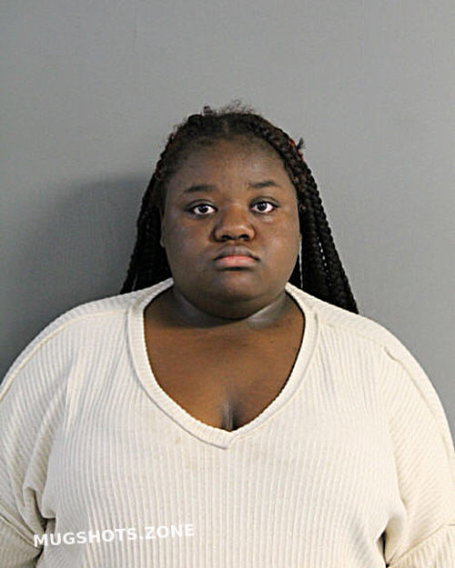 JASMINE T ROACH 09/19/2022 - Chicago Mugshots Zone