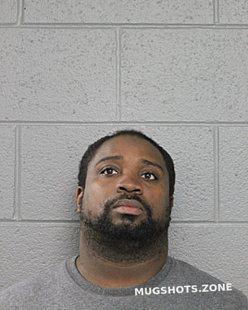 JONATHAN M WHITE 10/07/2022 - Chicago Mugshots Zone