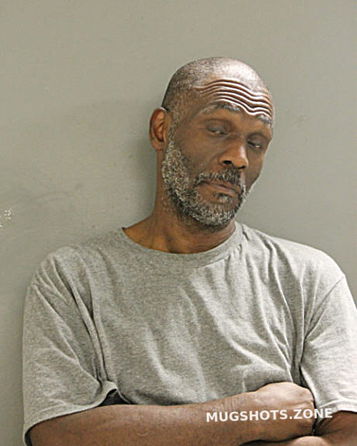 JAMES O DAVIS JR 10/22/2022 - Chicago Mugshots Zone