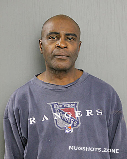 ROBERT E MICKLES 11/19/2022 - Chicago Mugshots Zone