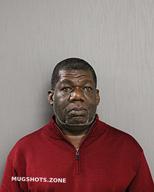 LARRY E WARD 12/05/2022 - Chicago Mugshots Zone