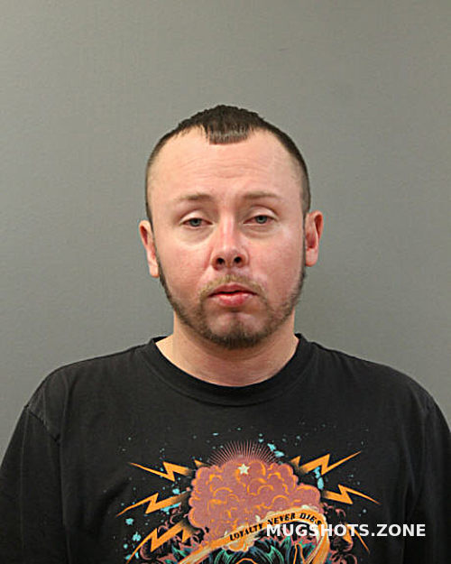 RICHARD CARL CASTRO 12/08/2022 - Chicago Mugshots Zone