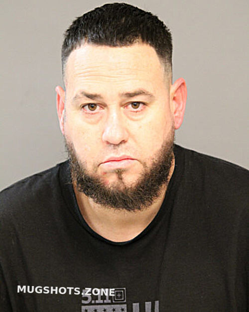 EDWIN J FLORES VELAZQUEZ 03/04/2023 - Chicago Mugshots Zone