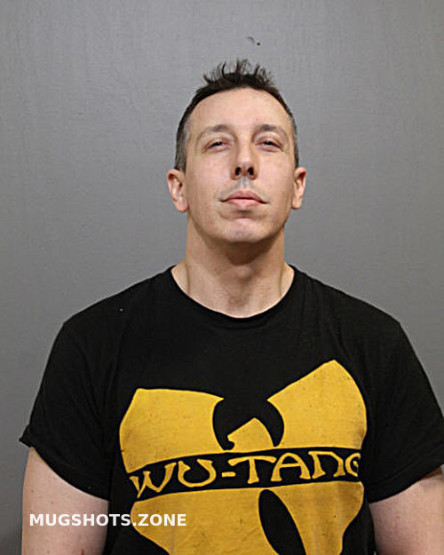 CHRISTOPHER D WARD 04/05/2023 - Chicago Mugshots Zone