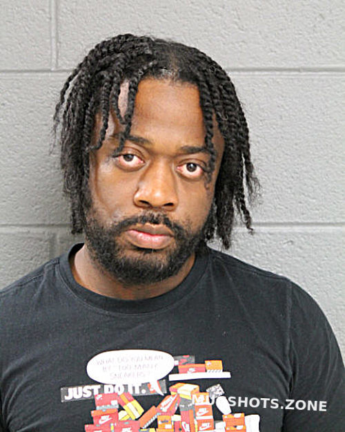 DEVON R WILLIAMS 04/16/2023 - Chicago Mugshots Zone
