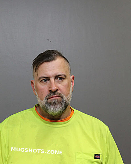 MICHAEL HAMILTON 04/18/2023 - Chicago Mugshots Zone