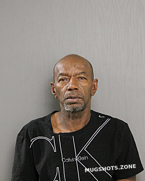 JOHNNY J JONES 04/23/2023 - Chicago Mugshots Zone