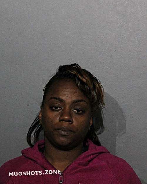 VANESSA R JONES 04/27/2023 - Chicago Mugshots Zone
