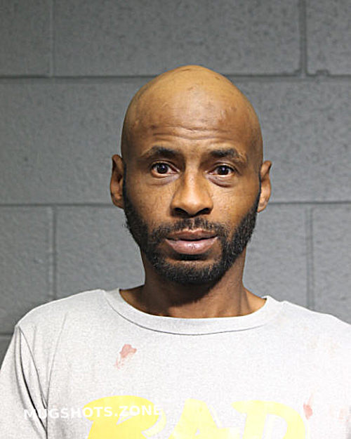 MICHEAL DISMUKE 07/30/2023 - Chicago Mugshots Zone