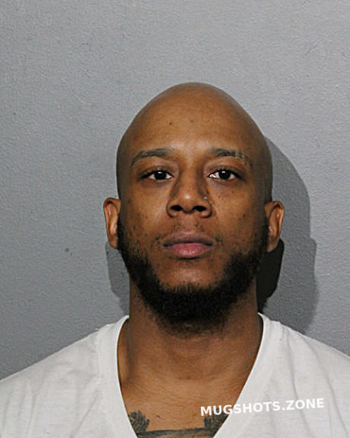 WESLEY A THOMPSON 08/10/2023 - Chicago Mugshots Zone