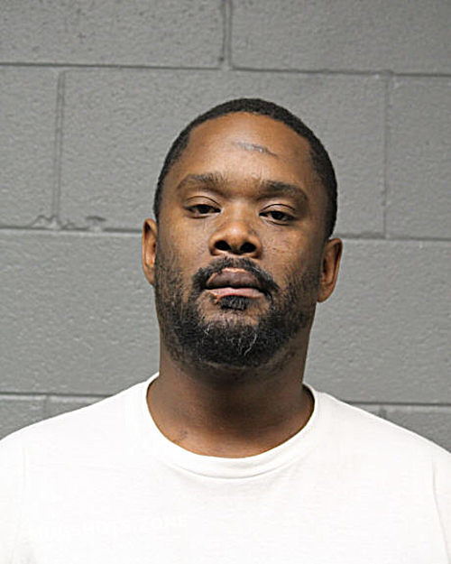 CHRISTOPHER R FORD 08/23/2023 - Chicago Mugshots Zone