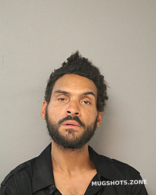 LUIS A SANTIAGO 11/17/2023 - Chicago Mugshots Zone