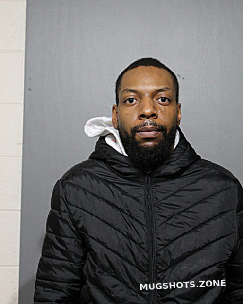TROYELL C BIVENS 01/27/2024 - Chicago Mugshots Zone