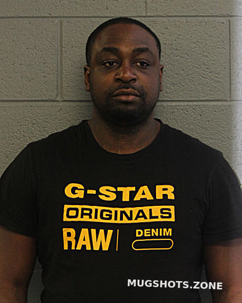 MICHAEL I WALKER 02/01/2024 - Chicago Mugshots Zone