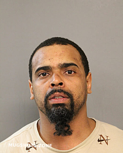 DERRICK MOORE JR 02/21/2024 - Chicago Mugshots Zone