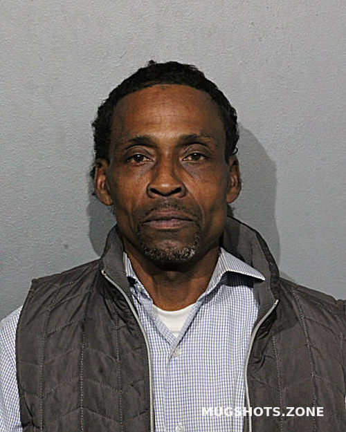DERRICK D HUNT 04/16/2024 - Chicago Mugshots Zone