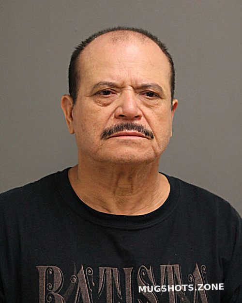 EDWIN COLON 05/08/2024 - Chicago Mugshots Zone