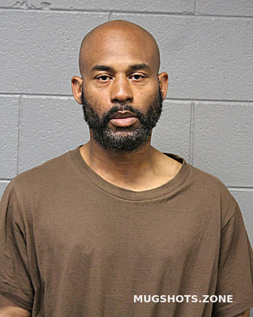 MICHAEL C JOHNSON 05/10/2024 - Chicago Mugshots Zone