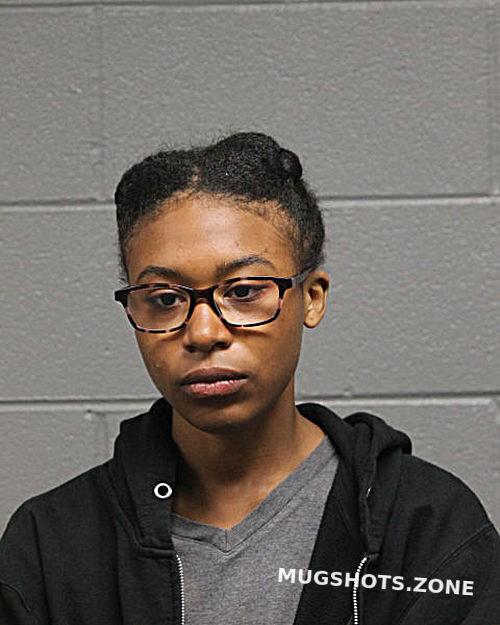 TRINITY LEEANN CLAY 05/23/2024 - Chicago Mugshots Zone