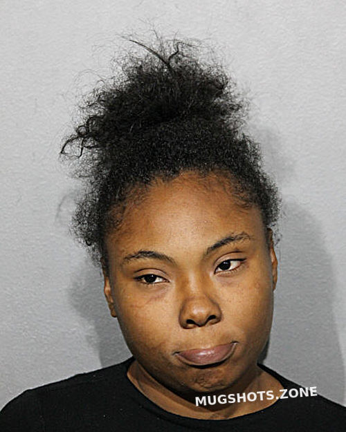 SHAMARIA D DOSS 06/28/2024 - Chicago Mugshots Zone