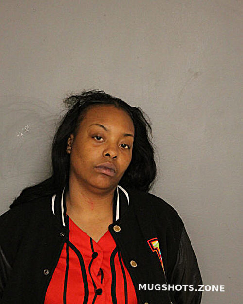 TIERRA L CURRY 10/29/2024 - Chicago Mugshots Zone