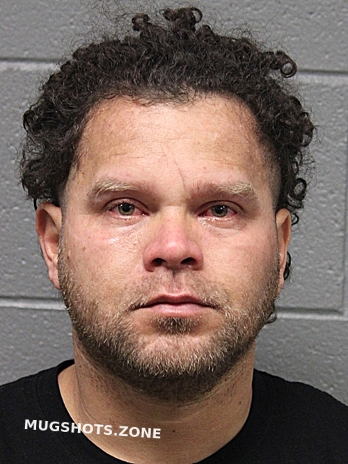 VICTOR R VASQUEZ VILLAMARIN 02/27/2025 - Chicago Mugshots Zone